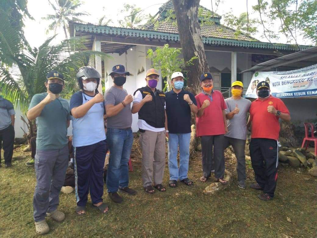 Dinas PUPR Kota Bengkulu Bantu Pemkot Distribusikan Rasmi | Intersisi News Dinas PUPR Kota Bengkulu Bantu Pemkot Distribusikan Rasmi | Intersisi News