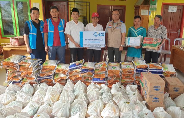 Gerak Cepat, YBM PLN UPDK Bengkulu Bantu Korban Banjir Desa Genting ... Gerak Cepat, YBM PLN UPDK Bengkulu Bantu Korban Banjir Desa Genting ...